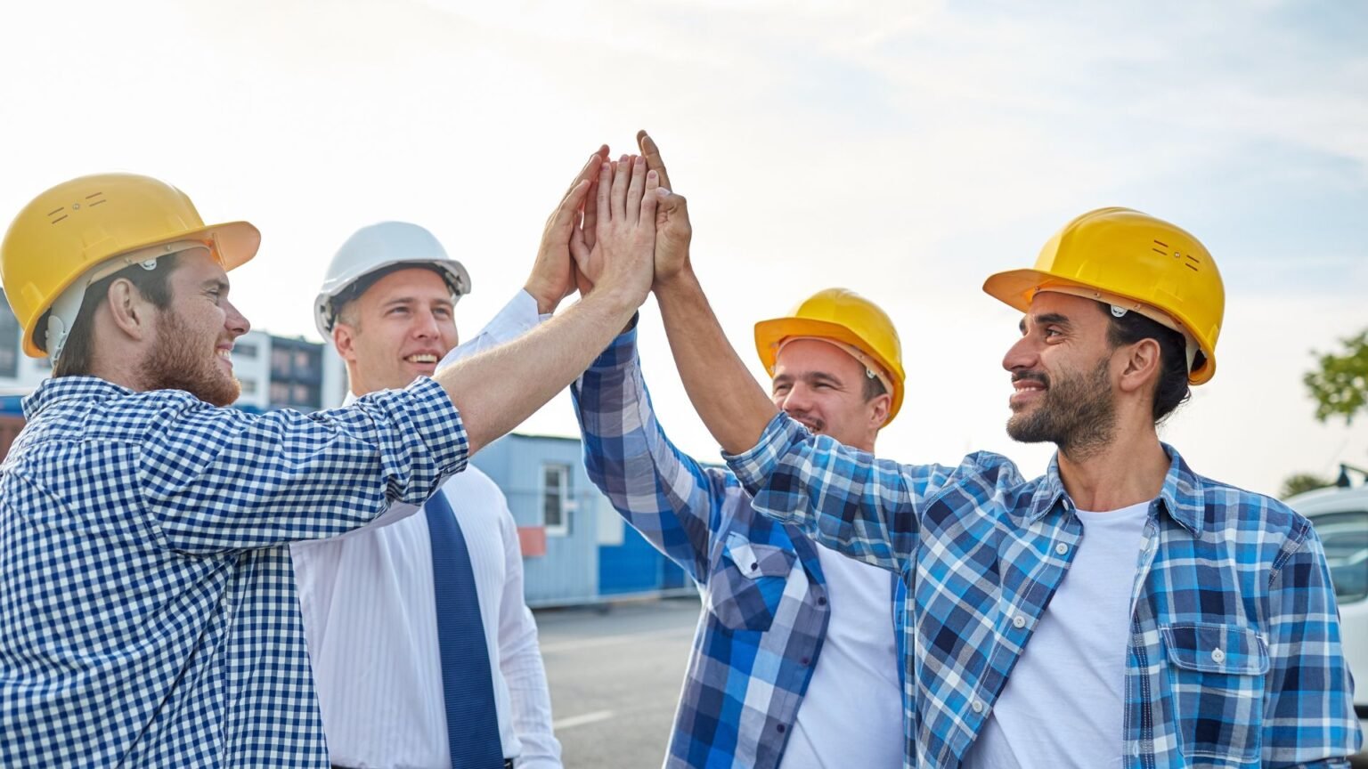 How To Check A Builder’s Credentials Before Hiring In NZ
